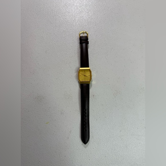 Seiko | Accessories | Vintage Seiko Tank Stepped Bezel Watch | Poshmark